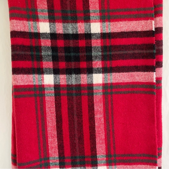 Bedding | Red Plaid Blanket Os By Tessilechiti | Poshmark
